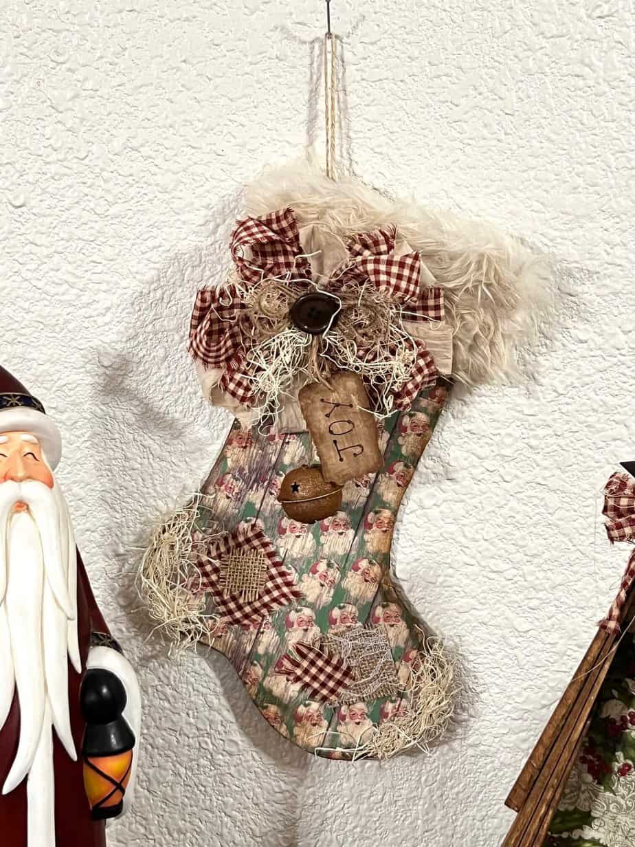 DIY Christmas Stocking - Manda Panda Projects