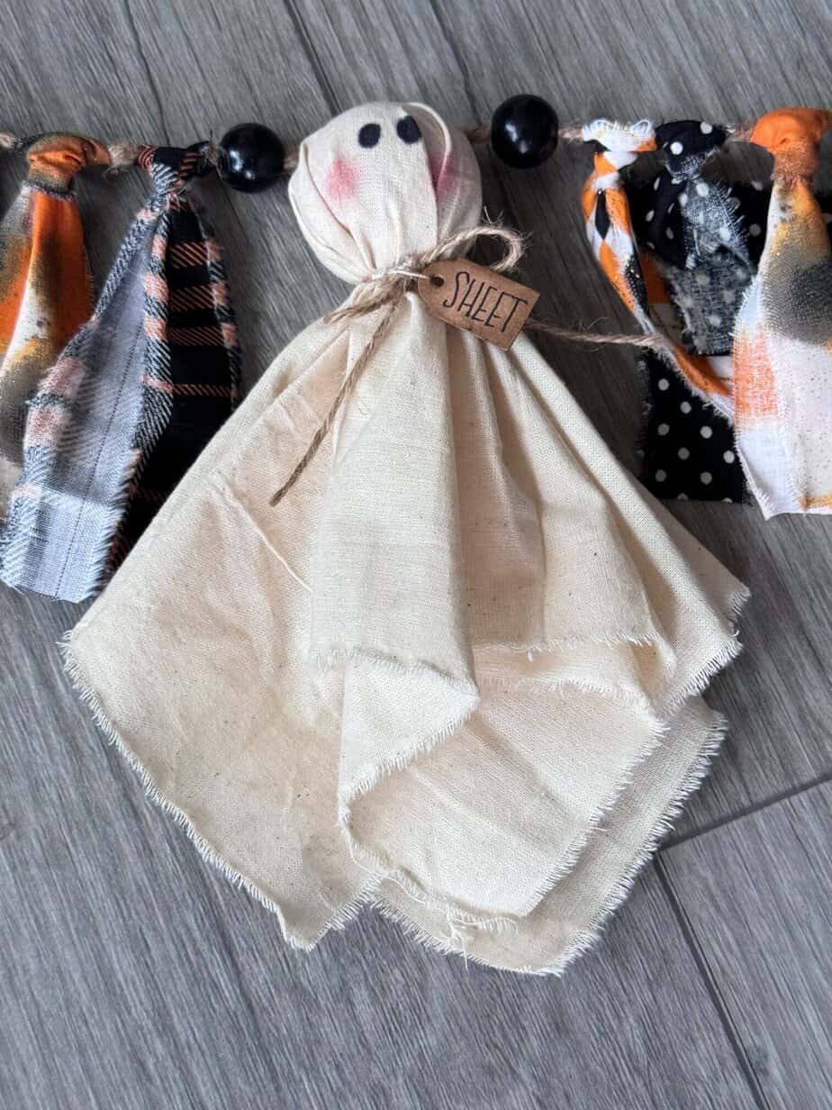 Muslin Halloween Ghost Rag Garland - Manda Panda Projects